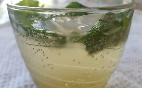 Hugo Drink Recipe- Learn How to make this Refreshing Cocktail! | A ...