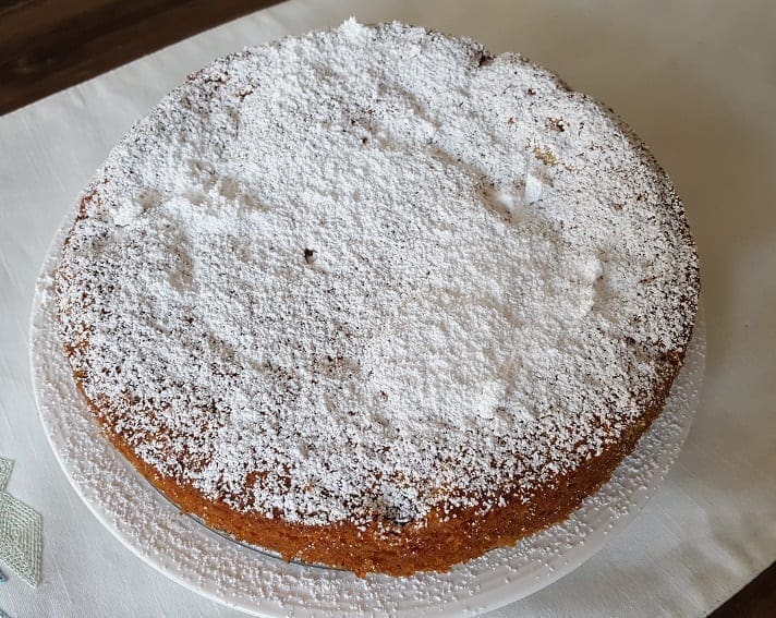 Easy and Delicious German Sour Cherry Cake Recipe- Make it Today!