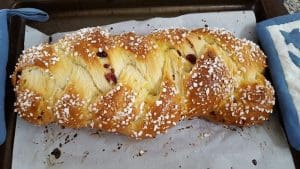 Hefezopf Recipe- An Easy and Delicious Braided German Sweet Bread