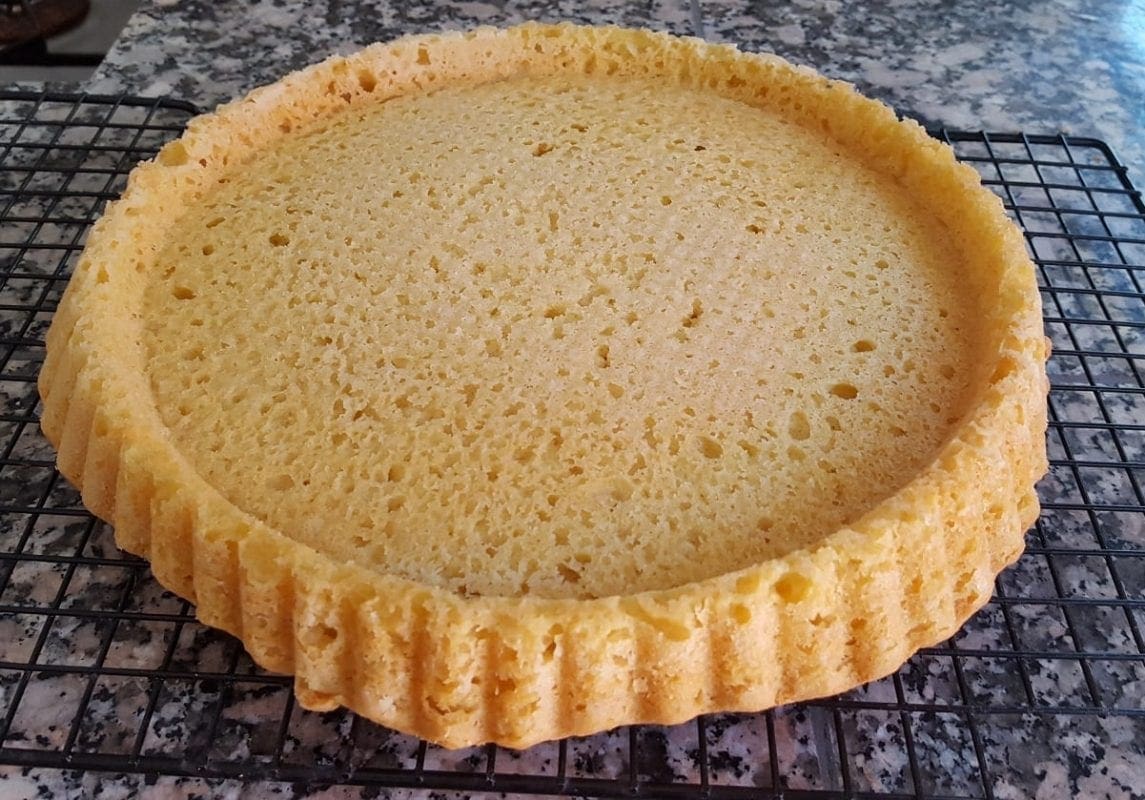 German Fruit Flan Recipes - How to Make an Obstboden