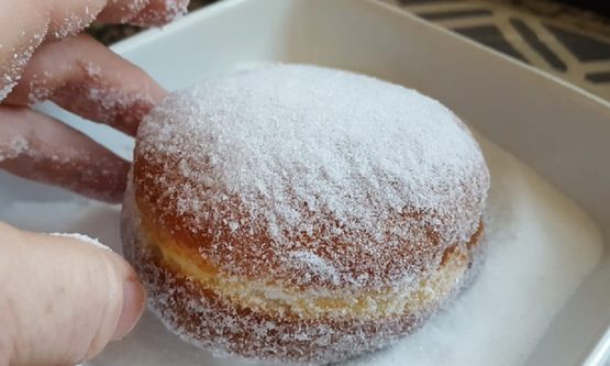 Karneval Berliner - Filled with your favorite Jam AFTER Frying