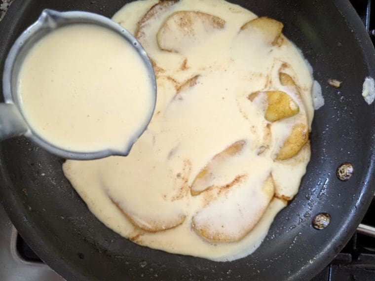 German Apple Pancake Recipe - Apfelpfannekuchen