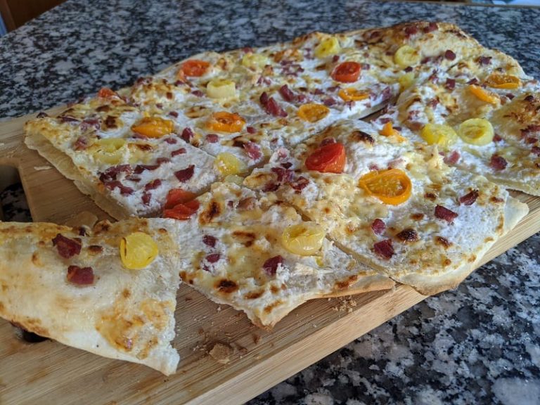 German Flammkuchen Recipe - How to Make Flammkuchen at Home