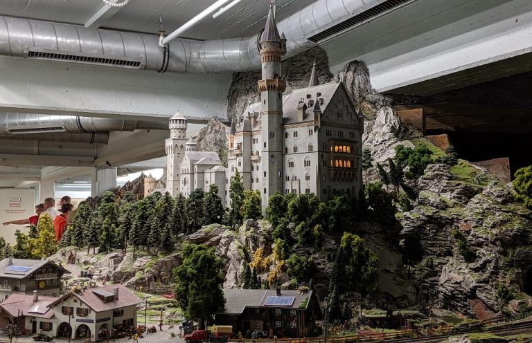 My Visit to Miniature Wonderland Hamburg A Tiny World in Motion!