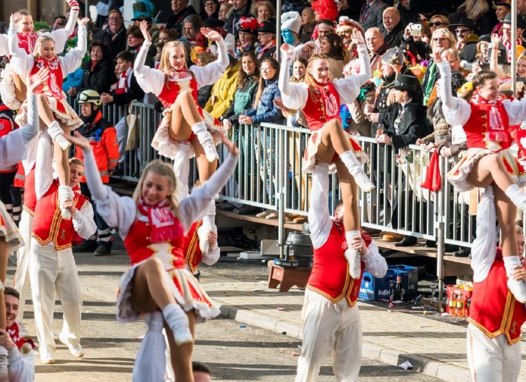 Tanzmariechen- Who are those Fabulous Karneval Dancers?