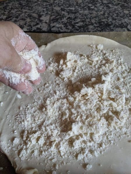 Saxon Prasselkuchen with Puff Pastry- A Simple and Sweet Treat