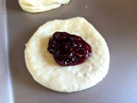 Make this Fairly Easy Berliner Recipe for Karneval or Silvester