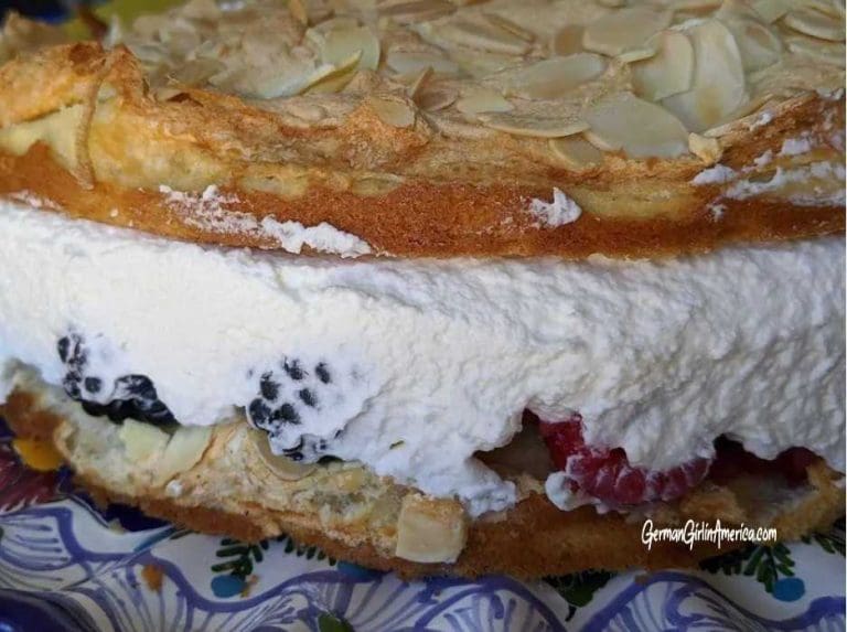 Easy Blitz Torte Recipe- Fast Cake with Cream and Fruit
