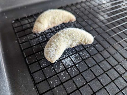 Vanilla Kipferl Recipe - A Delicious German Christmas Cookie